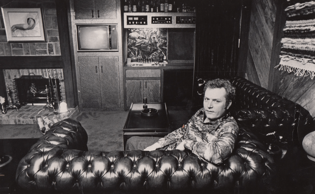 Larry Flynt 1942 - 2021 - Desperate Living